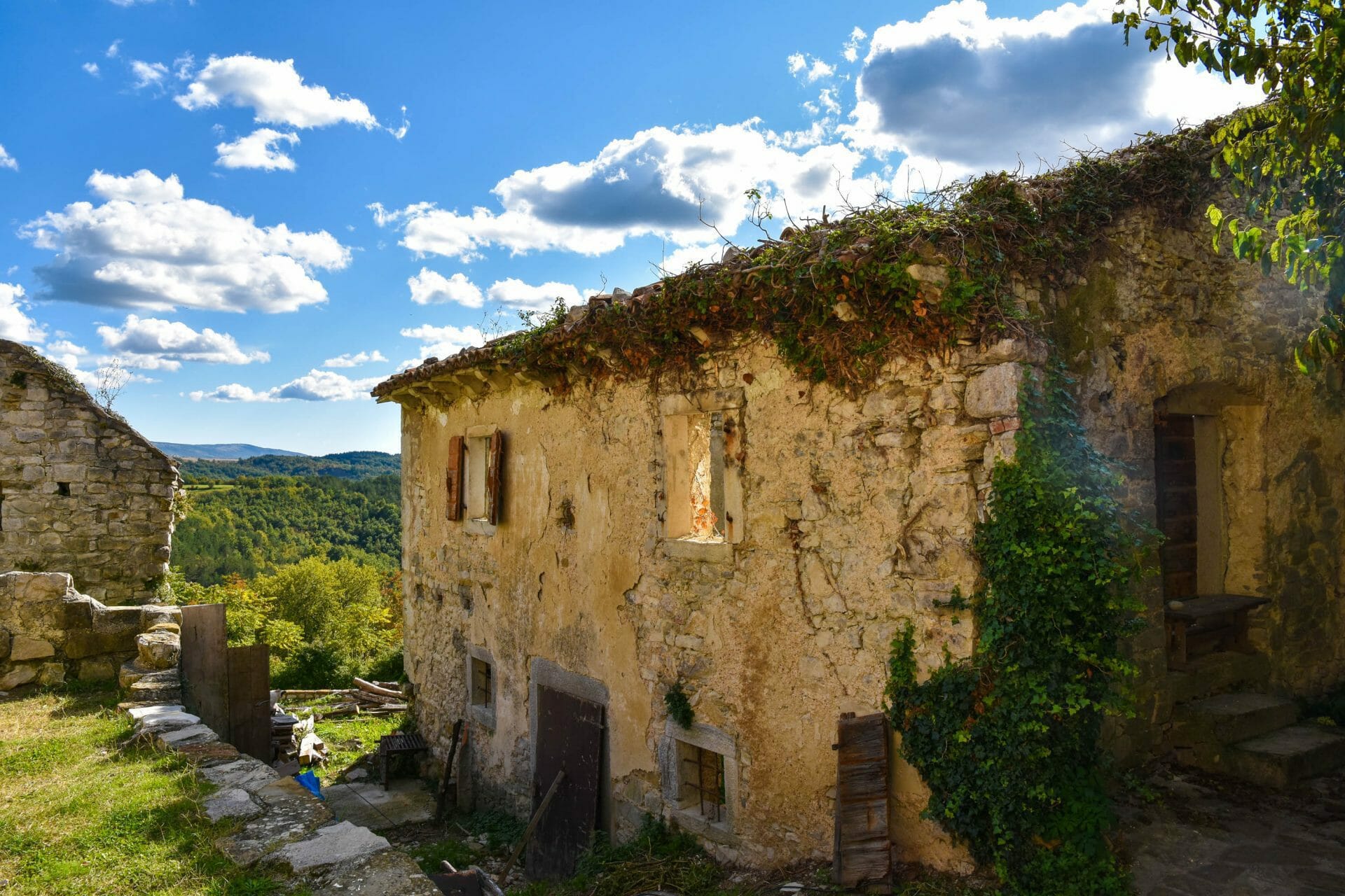 Hum, Croatia: The Smallest of Treasures - Wanderers Compass Travel Blog