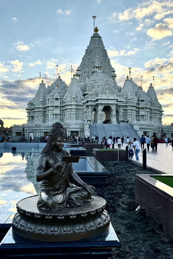 BAPS Swaminarayan Akshardham – A Hidden Gem in NJ