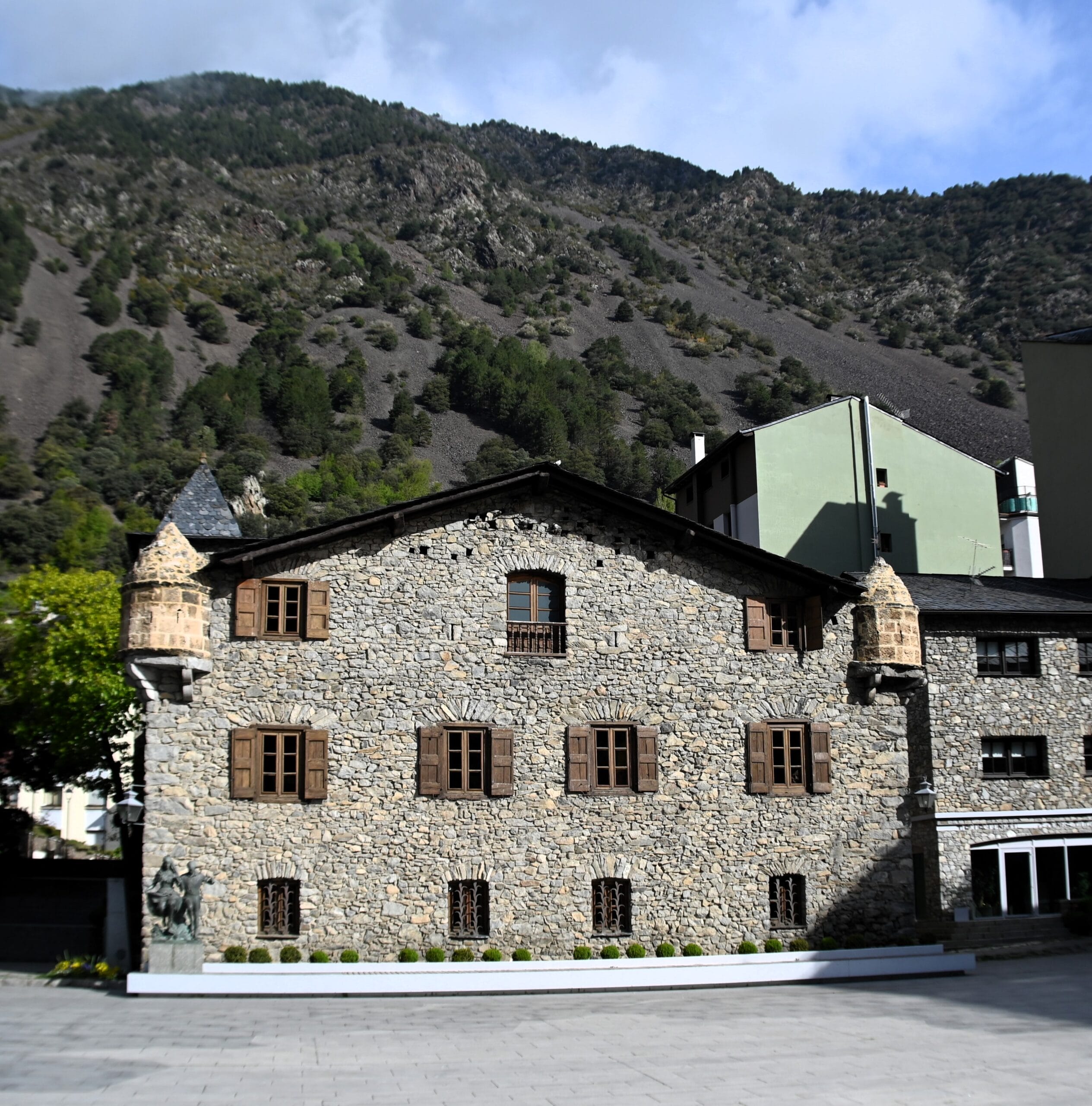 Explore Andorra: Ultimate Travel Guide & Tips