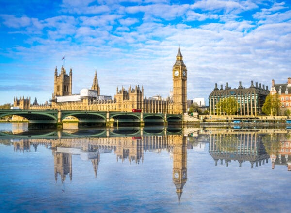 Wanderers Compass: Inspiring Independent Travel Adventures